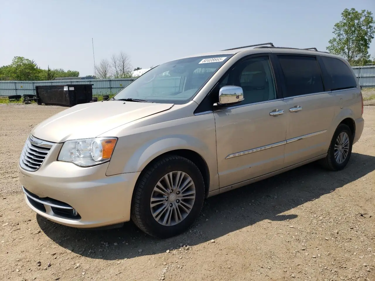 VIN: 2C4RC1CG5ER461396 | CHRYSLER MINIVAN 2014 TOWN & COU GOLD 3.6L 6 ...