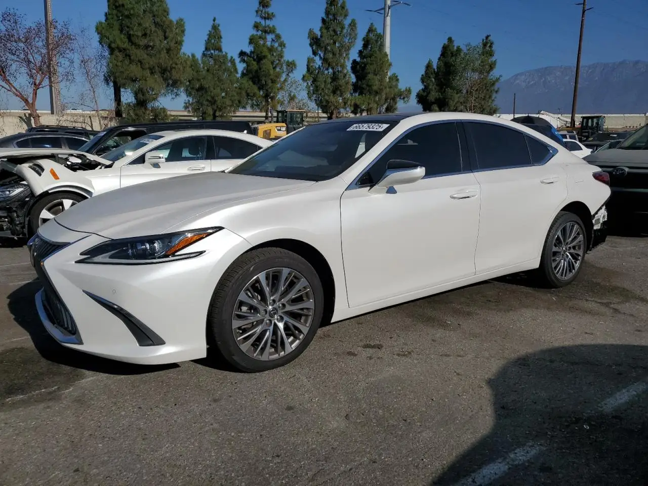 VIN: 58ABZ1B14KU026708 | LEXUS ES350 2019 ES 350 WHITE 3.5L 6 free car history - Stat.vin